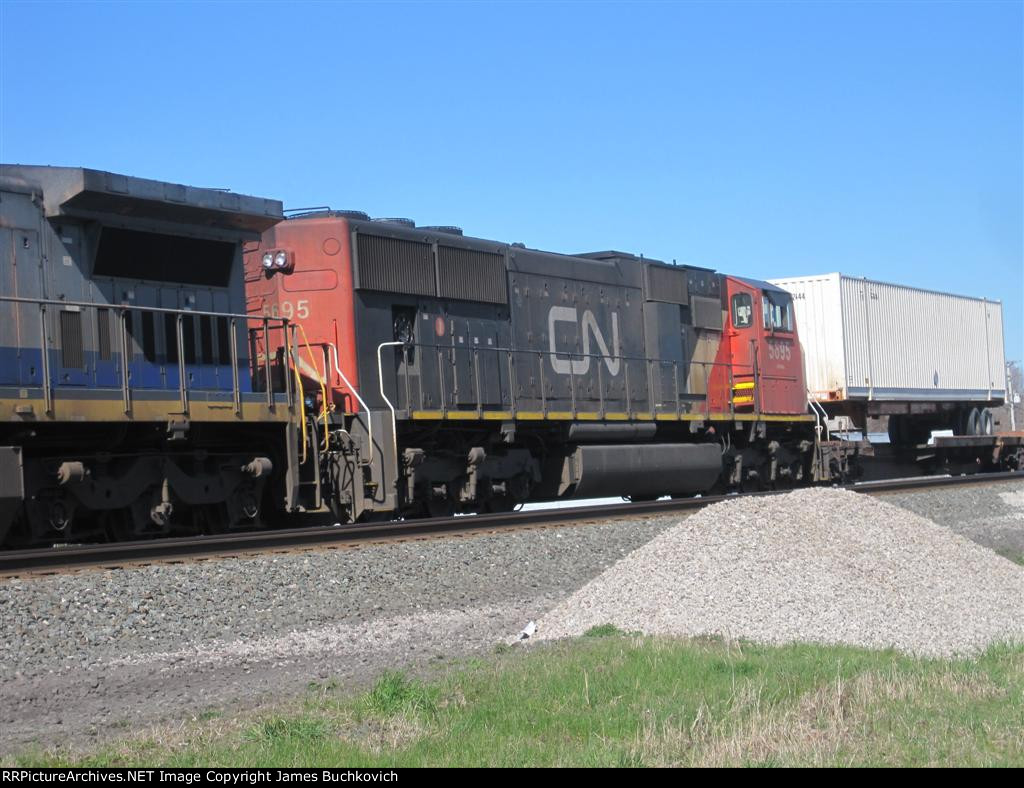 CN 5695